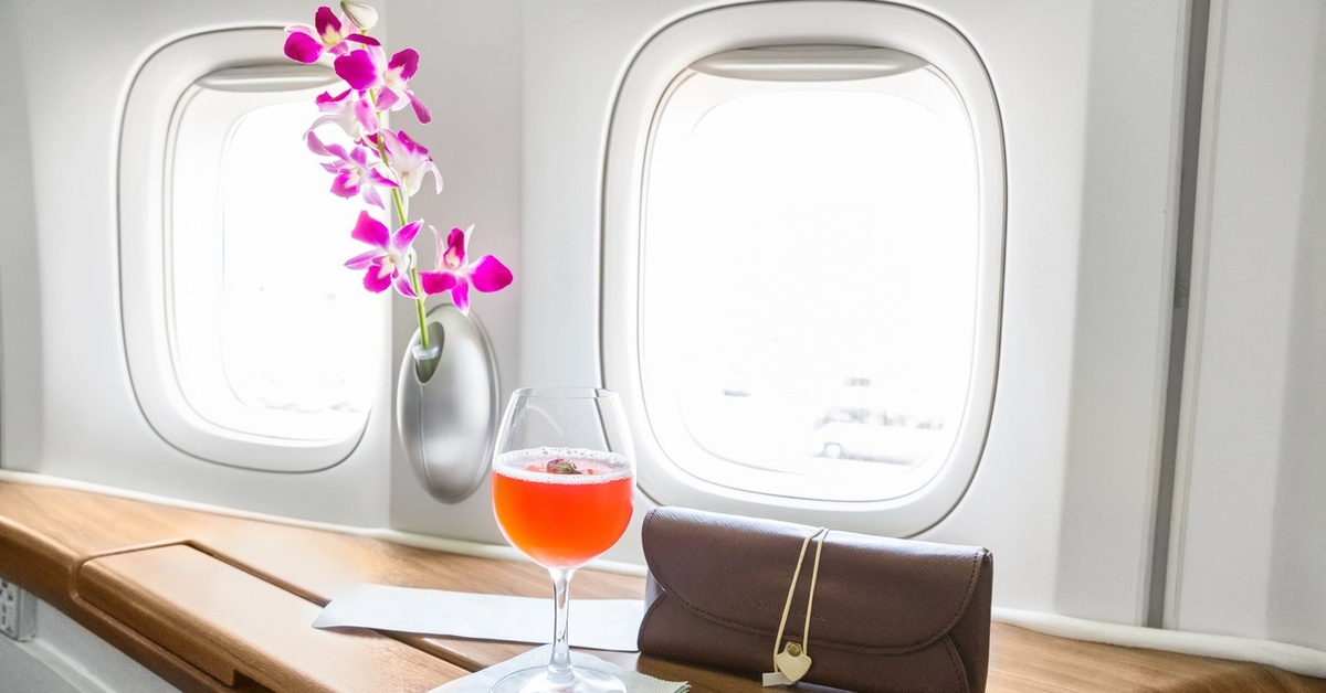 Make The Most of Air Travel With These In-Flight Cocktails - Best Daily ...